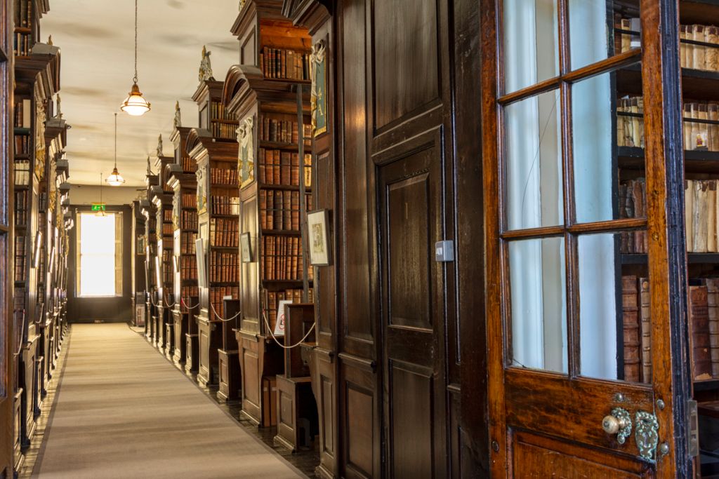 Visit the Library – Marsh's Library